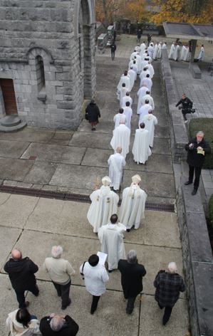 Beauraing a célébré le 90e anniversaire des apparitions - CathoBel