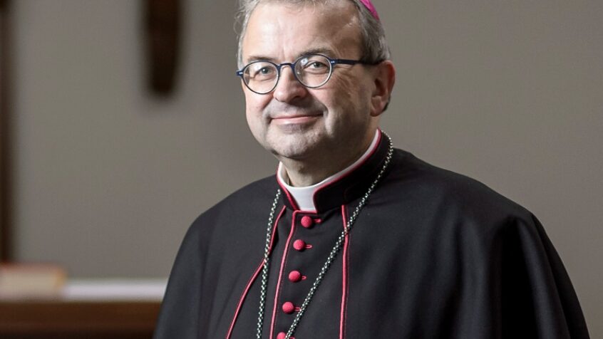 Pays-Bas: Mgr Harrie Smeets devient évêque émérite de Roermond - CathoBel