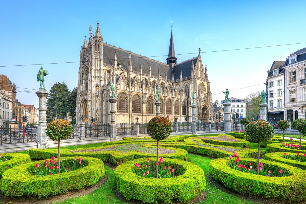 Vêpres solennelles au Sablon - CathoBel