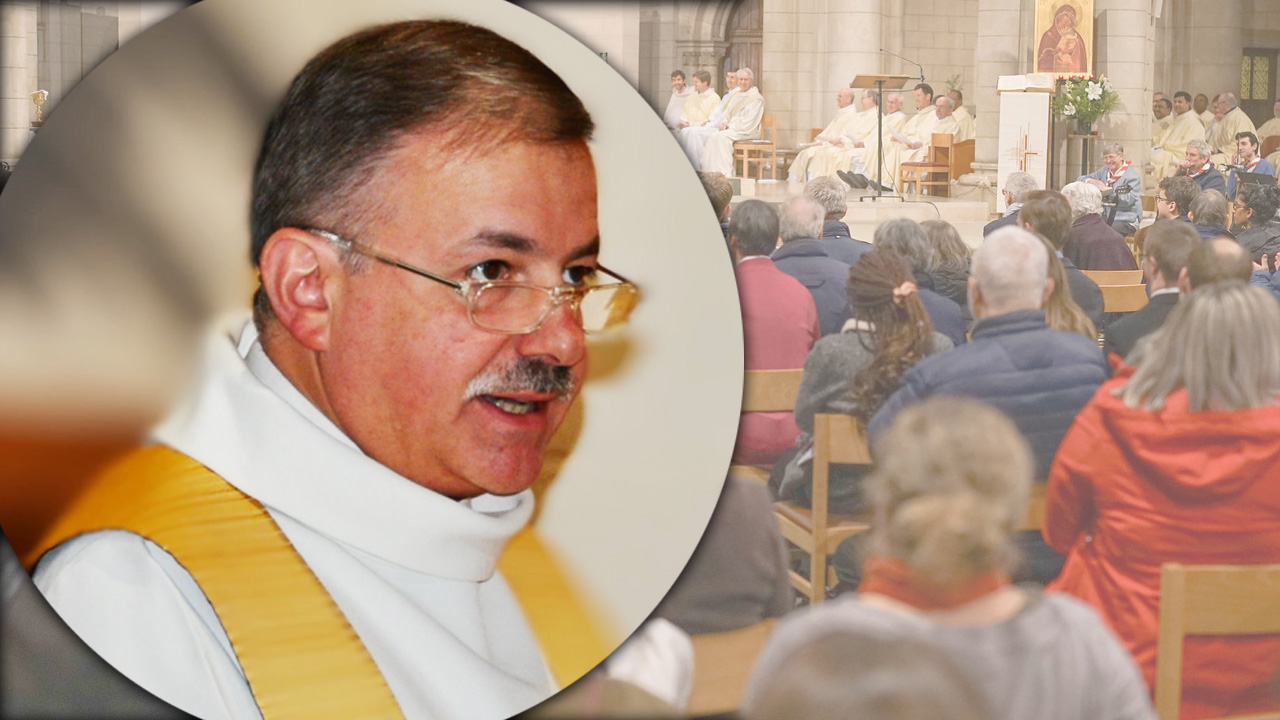 L'abbé Pascal Roger explique comment il prépare ses homélies